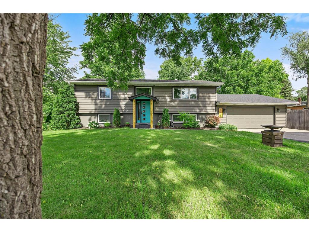 17125 Maple Lane SE, Prior Lake, MN, 55372 | MLS: 6750460 | Edina Realty