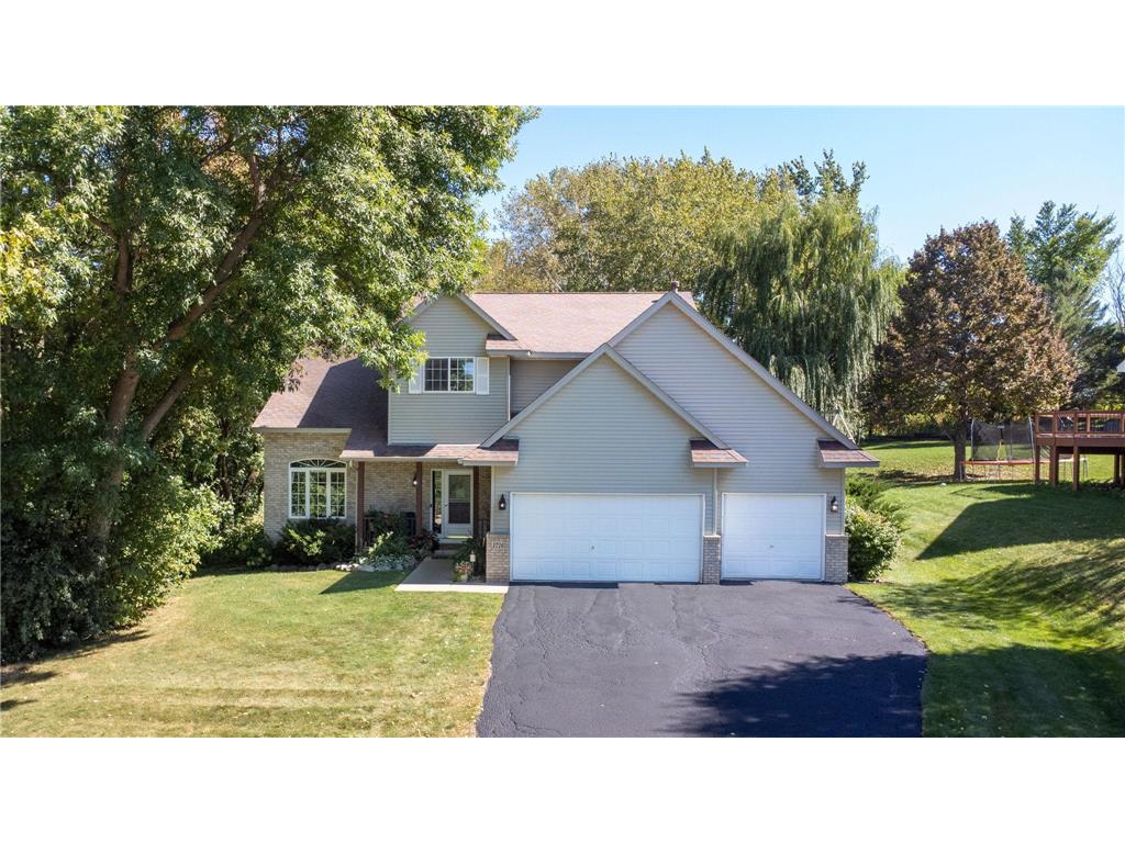 1716 Golf View Drive, Buffalo, MN, 55313 | MLS: 6719911 | Edina Realty