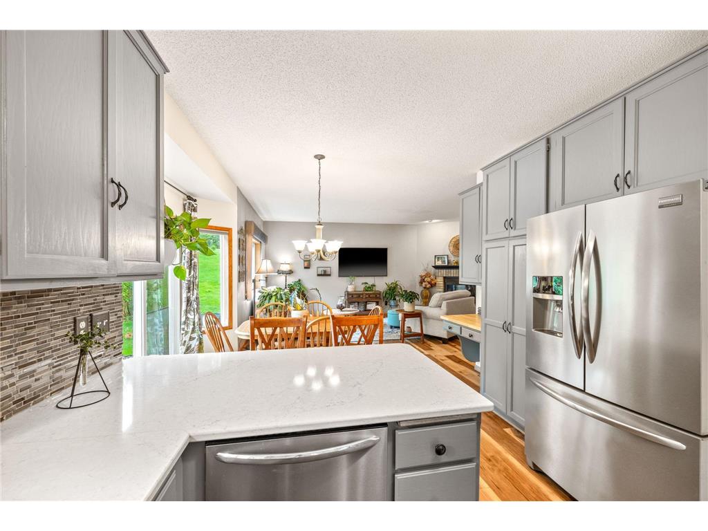 1716 Golf View Drive, Buffalo, MN, 55313 | MLS: 6798487 | Edina Realty