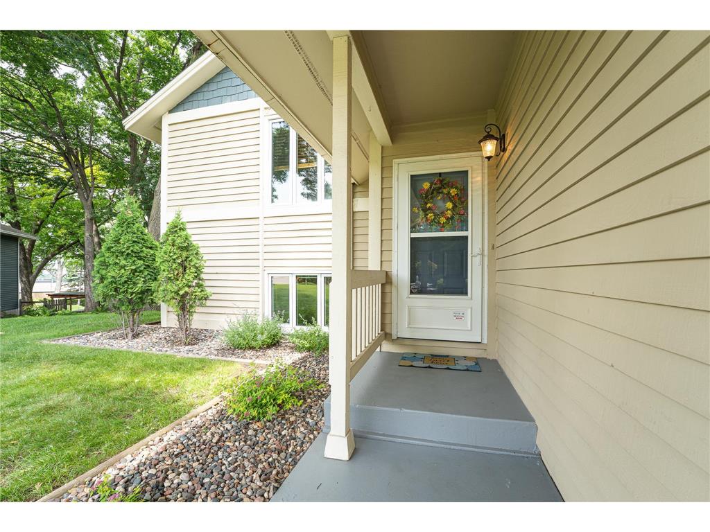 17175 Jordan Court, Lakeville, MN, 55044 | MLS: 6734516 | Edina Realty