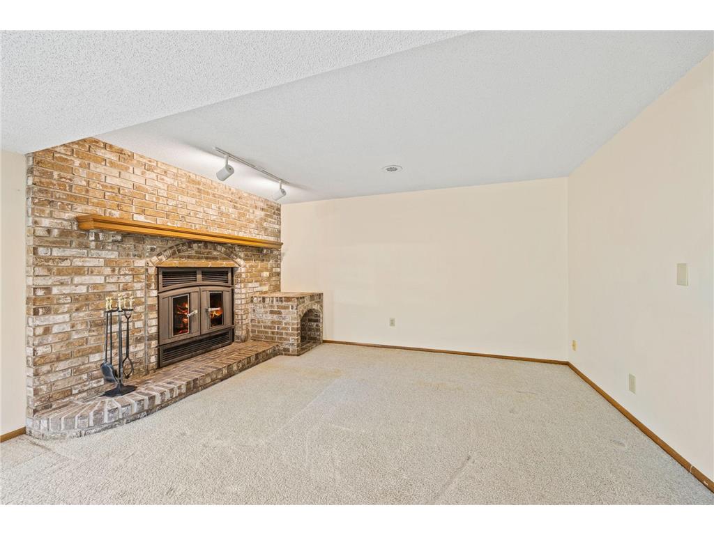 17229 Round Lake Road, Eden Prairie, MN, 55346 | MLS: 7782984 | Edina ...