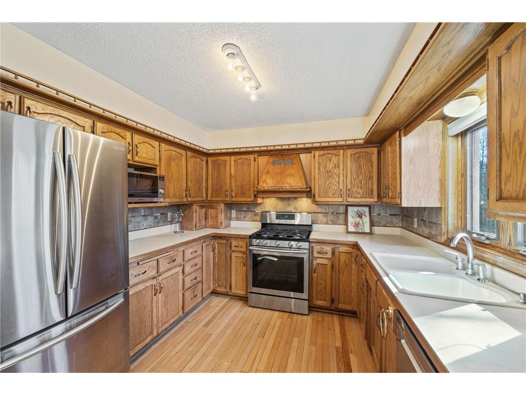 17229 Round Lake Road, Eden Prairie, MN, 55346 | MLS: 7782984 | Edina ...