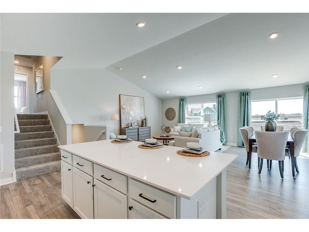 17232 Durham Drive, Lakeville, MN, 55044 | MLS: 6711500 | Edina Realty