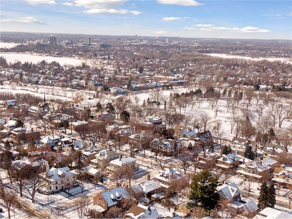 1724 Summit Avenue, Minneapolis, MN, 55403 | MLS: 6563165 | Edina Realty