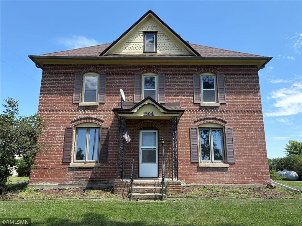 17242 Garden Avenue, Lester Prairie, MN, 55354 | MLS: 6742078 | Edina ...