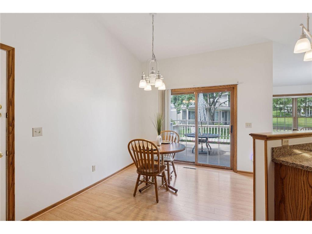 1731 Donegal Drive, Woodbury, MN, 55125 | MLS: 6741071 | Edina Realty