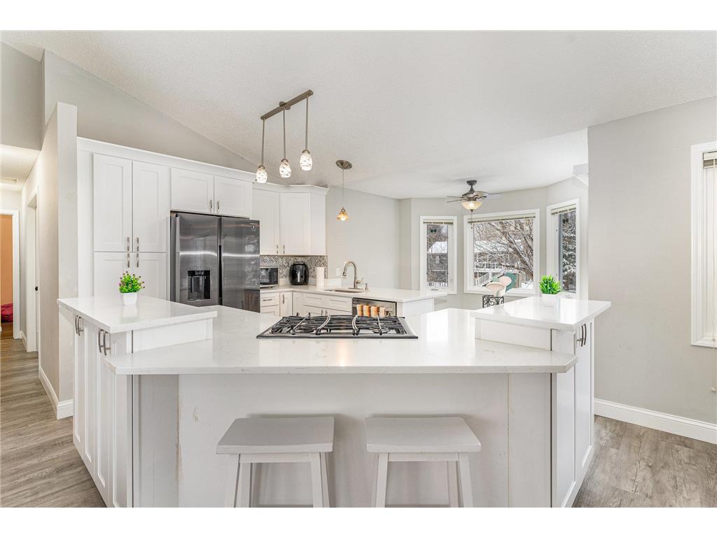 17341 Goldenview Avenue, Lakeville, MN, 55044 | MLS: 6692347 | Edina Realty