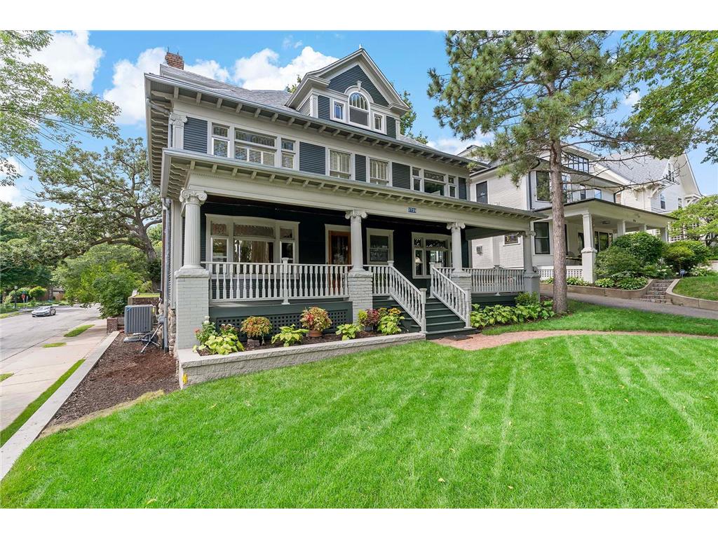 1738 Irving Avenue S, Minneapolis, MN, 55403 | MLS: 6532771 | Edina Realty
