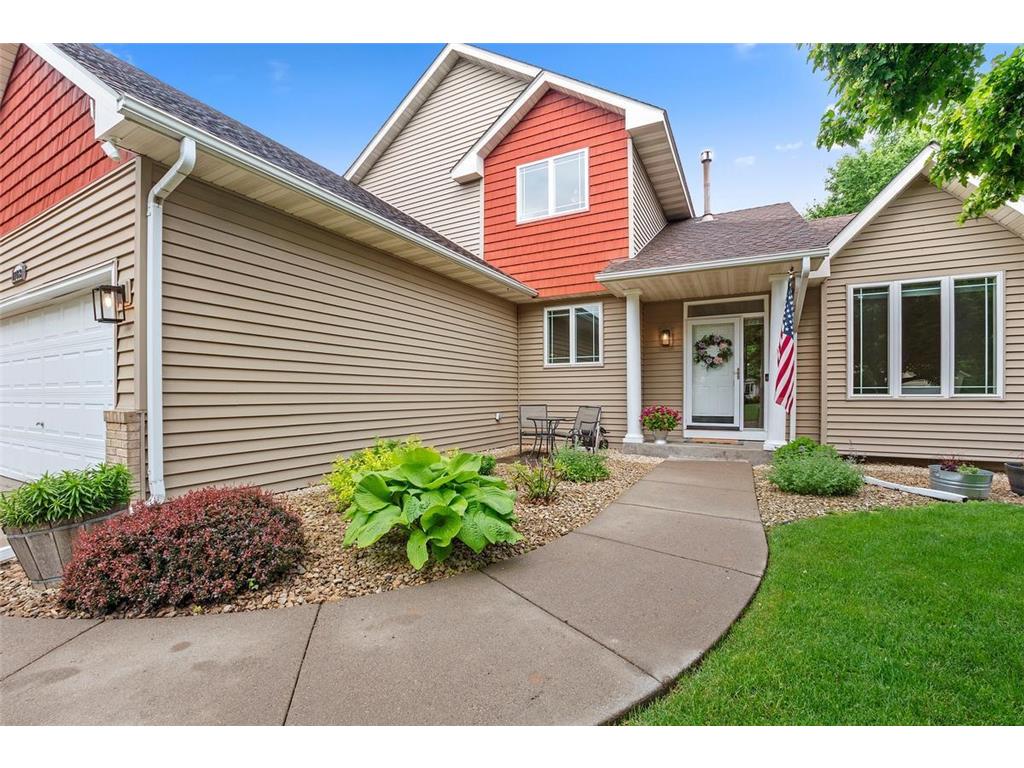 17463 Goodland Path, Lakeville, MN, 55044 | MLS: 6544620 | Edina Realty
