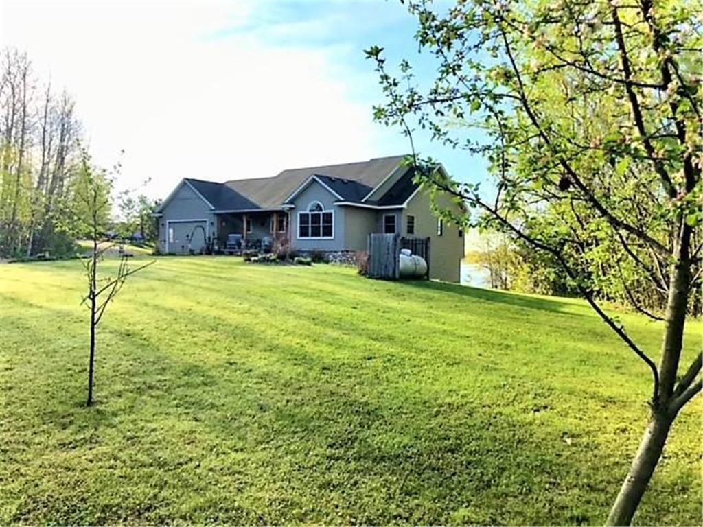 17489 Pleasant Valley Road, Shafer, MN, 55074 | MLS: 6161553 | Edina Realty