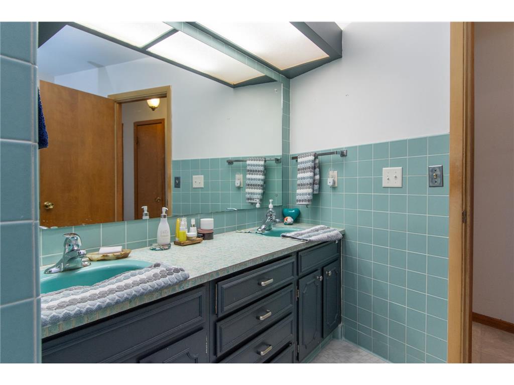 17494 Shallow Lake Lane, Warba, MN, 55793 | MLS: 6651436 | Edina Realty