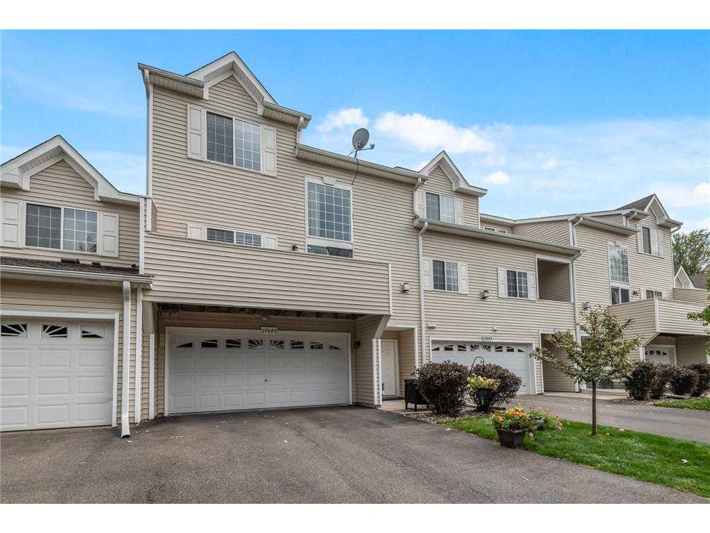 17645 Hackberry Court #106B, Eden Prairie, MN, 55347 | MLS: 6439026 ...