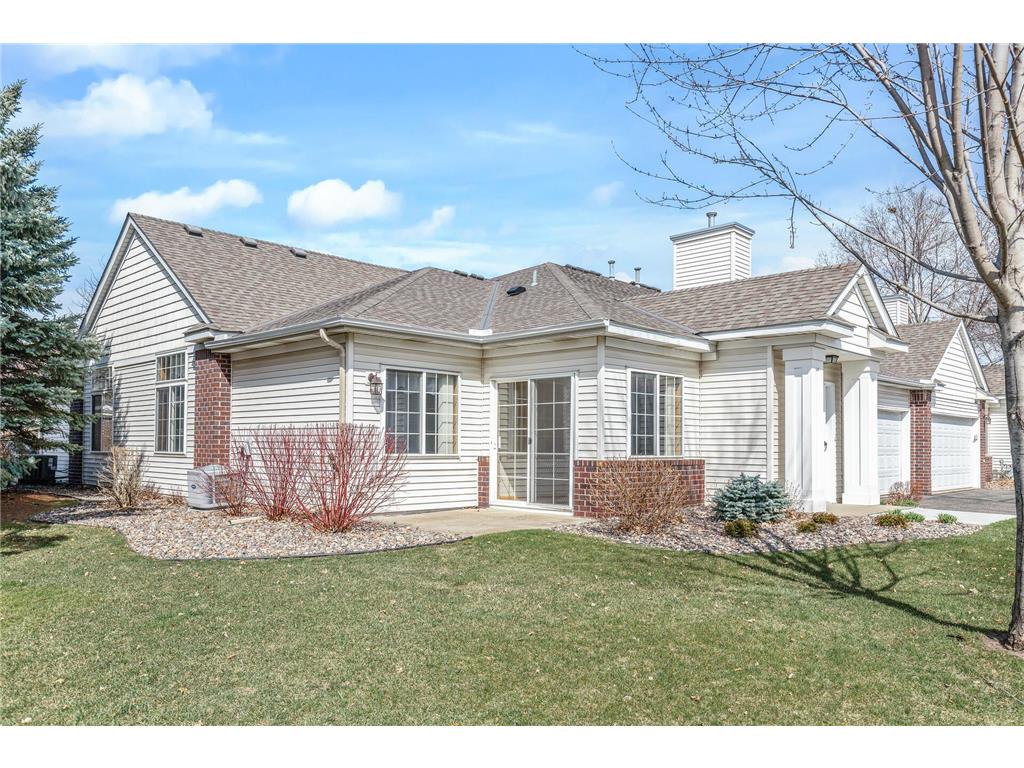 1767 Linden Cove, White Bear Lake, MN, 55110 | MLS: 6518942 | Edina Realty