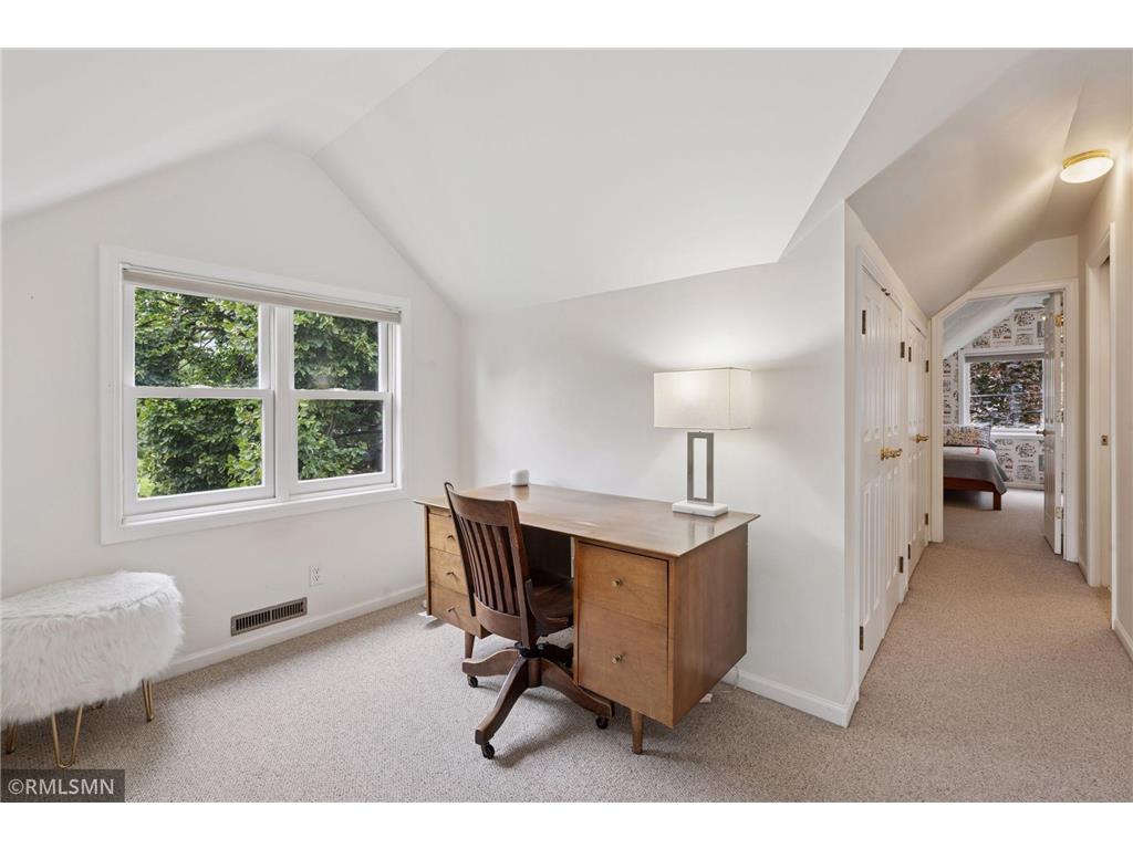 1776 Saint Marys Street, Falcon Heights, MN, 55113 | MLS: 6784771 ...