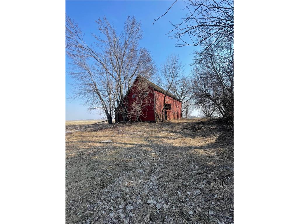 1778 310th Avenue, Elmore, MN, 56027 | MLS: 6352431 | Edina Realty