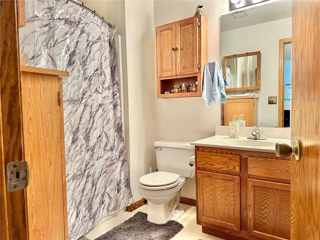 178 Primrose Court, Vadnais Heights, MN, 55127 | MLS: 6761281 | Edina ...