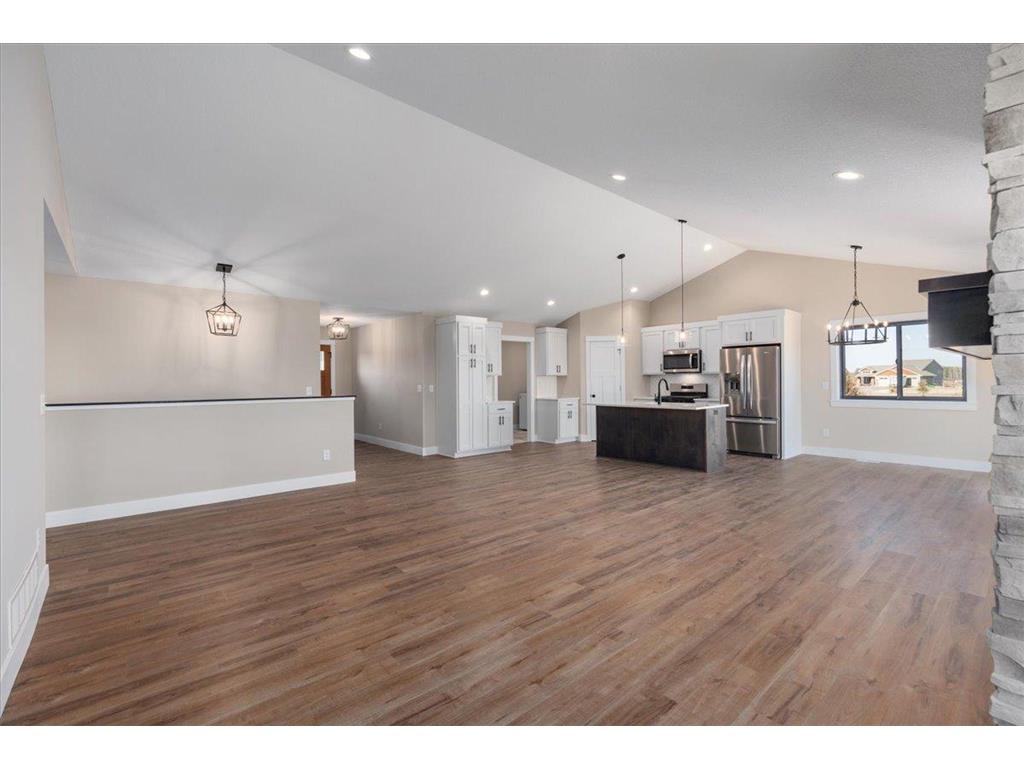 1786 117th Avenue, Hammond, WI, 54015 | MLS: 6712829 | Edina Realty