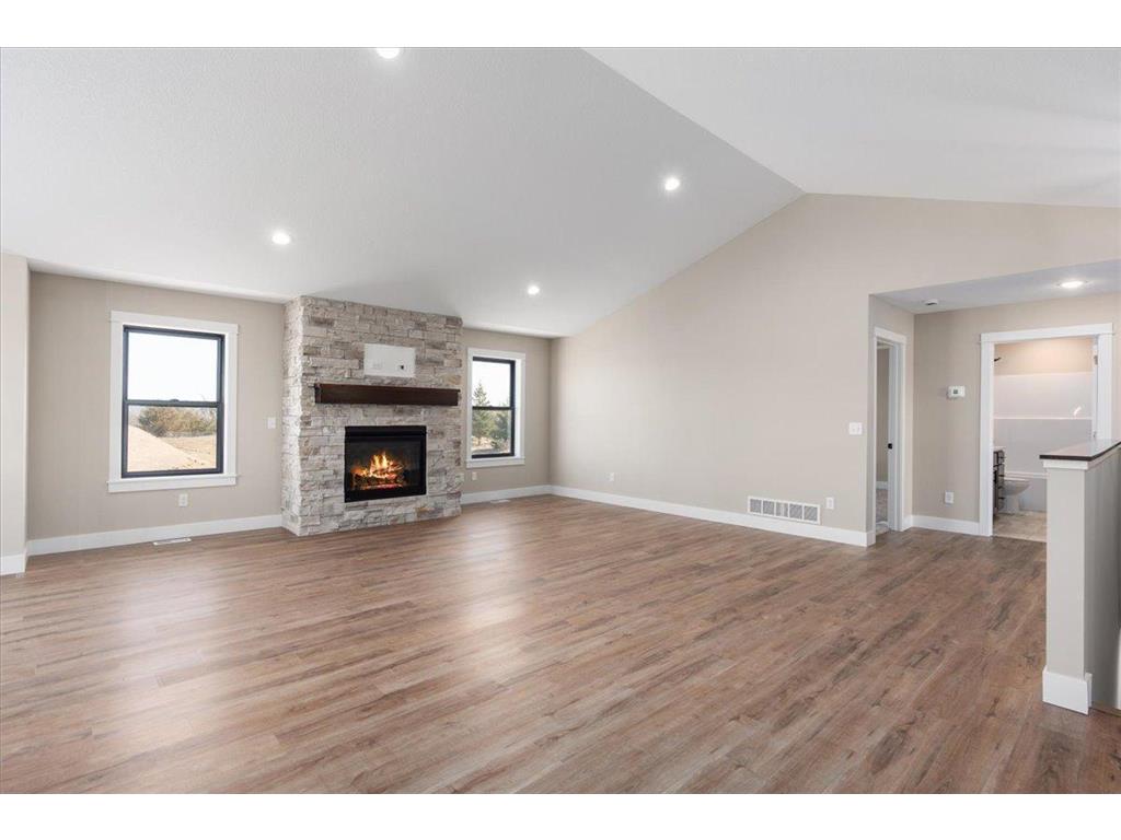 1786 117th Avenue, Hammond, WI, 54015 | MLS: 6712829 | Edina Realty