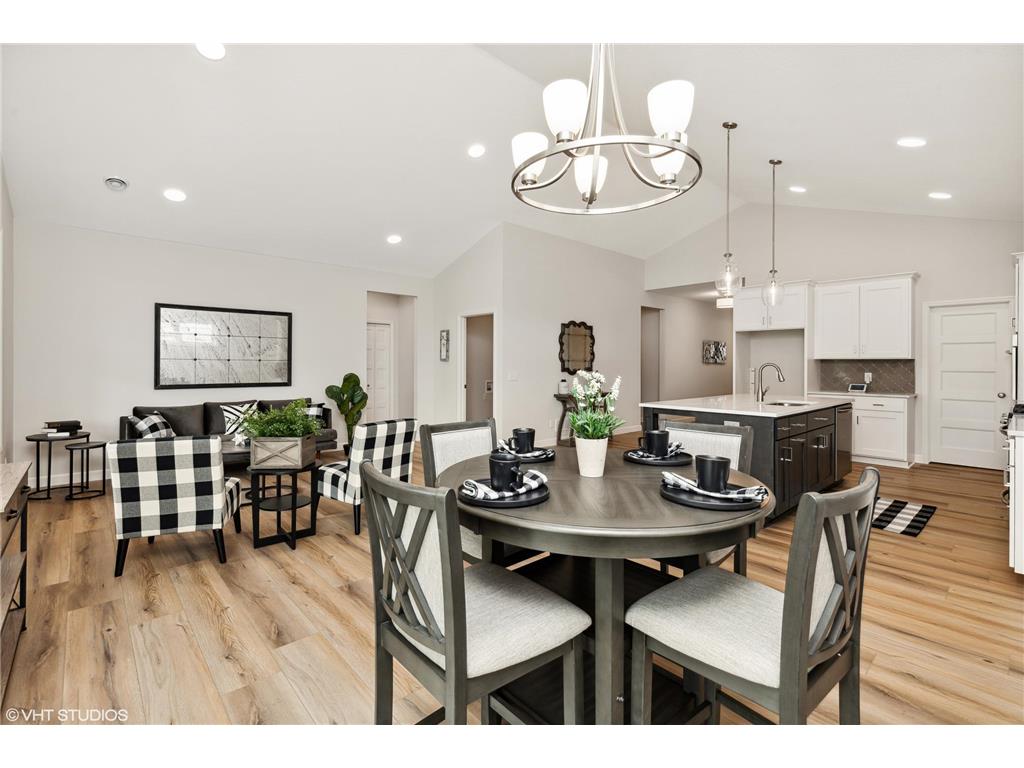 17867 Hamburg Avenue, Lakeville, MN, 55044 | MLS: 6373852 | Edina Realty