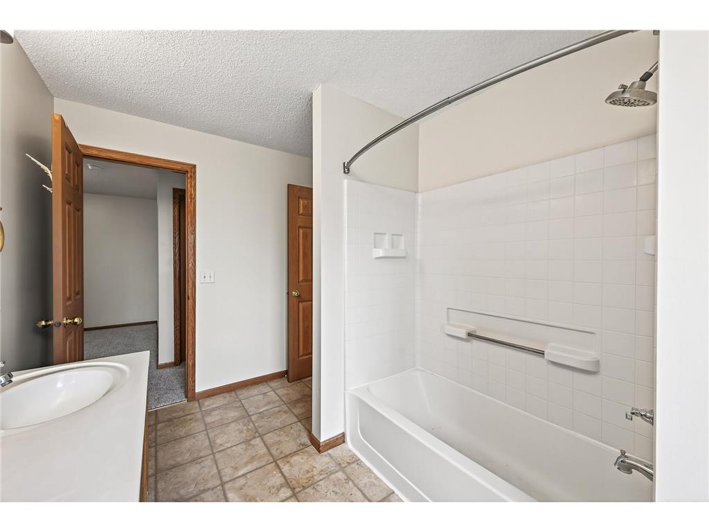 17905 96th Avenue N, Maple Grove, MN, 55311 | MLS: 6750596 | Edina Realty