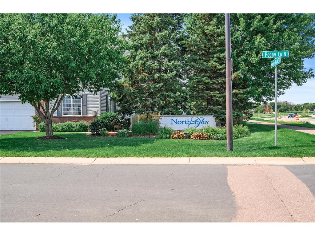 17905 96th Avenue N, Maple Grove, MN, 55311 | MLS: 6750596 | Edina Realty