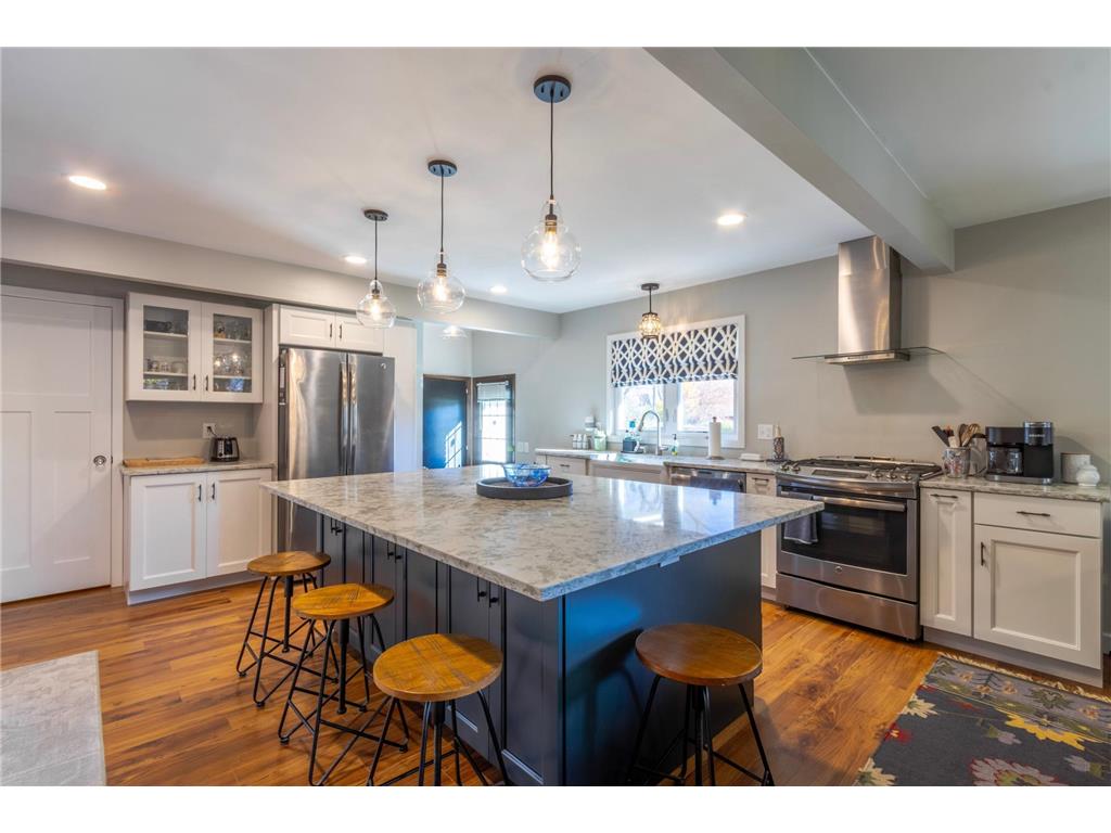 1793 Lydia Avenue W, Roseville, MN, 55113 | MLS: 6301567 | Edina Realty