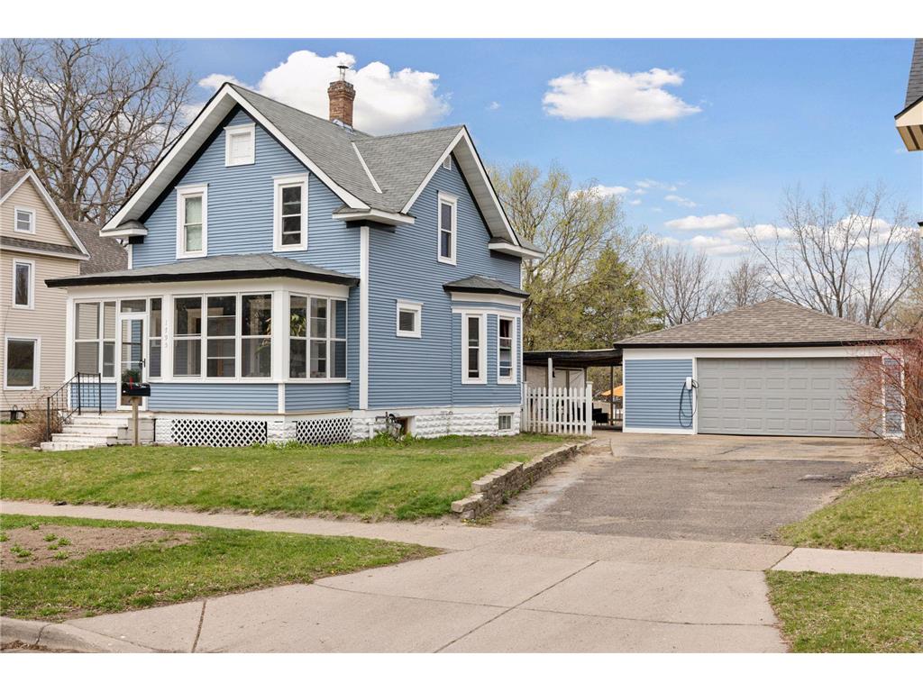 1795 Englewood Avenue, Saint Paul, MN, 55104 | MLS: 6518581 | Edina Realty