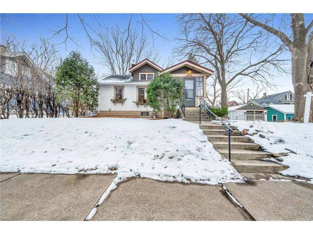 1802 Lincoln Avenue, Saint Paul, MN, 55105 | MLS: 6652055 | Edina Realty