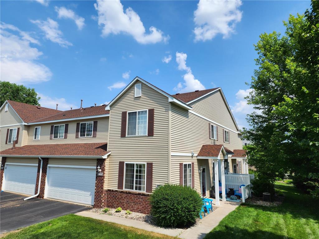 18059 69th Place N, Maple Grove, MN, 55311 | MLS: 6392987 | Edina Realty