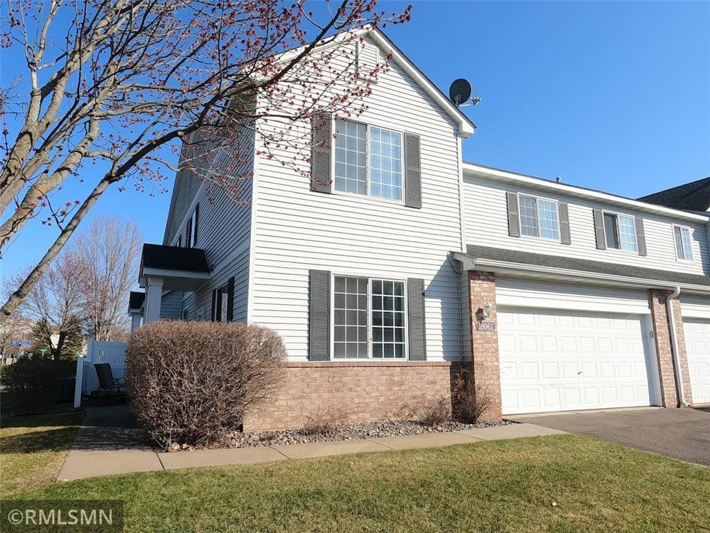 18061 96th Avenue N, Maple Grove, MN, 55311 | MLS: 6706791 | Edina Realty