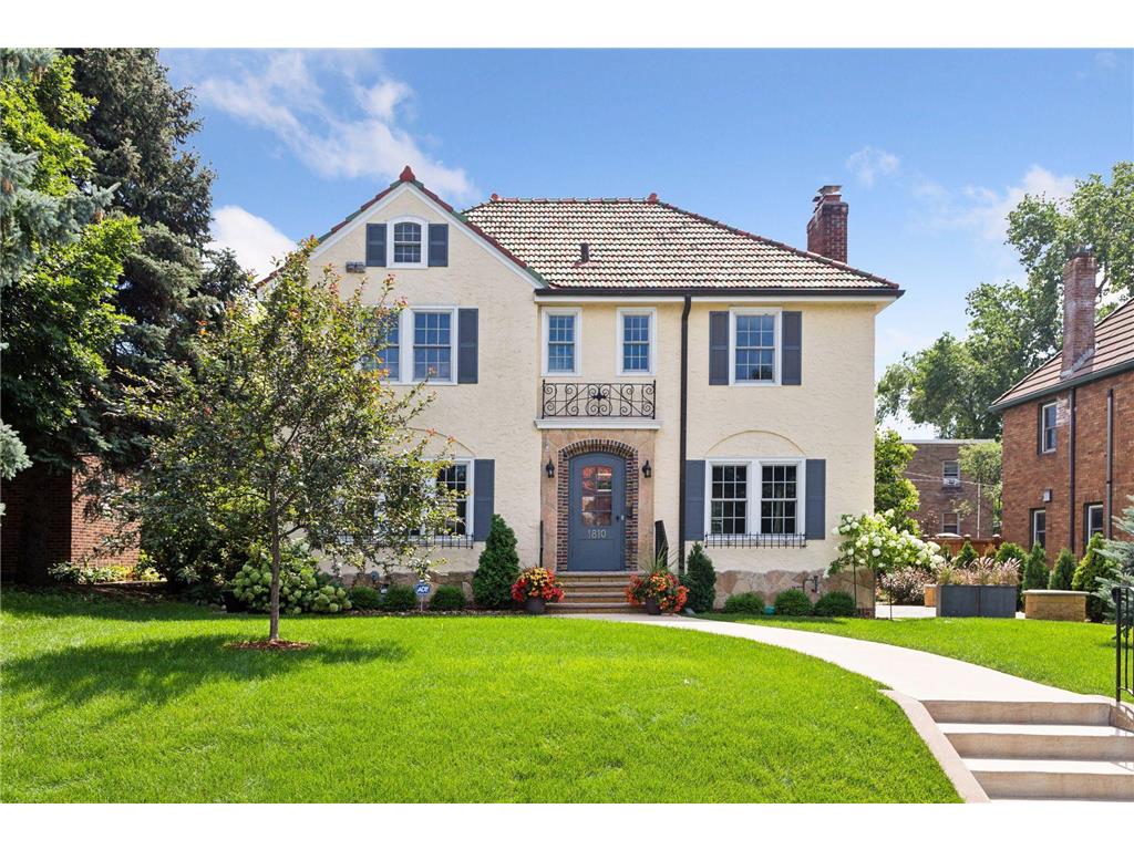 1810 Pinehurst Avenue, Saint Paul, MN, 55116 | MLS: 6579173 | Edina Realty