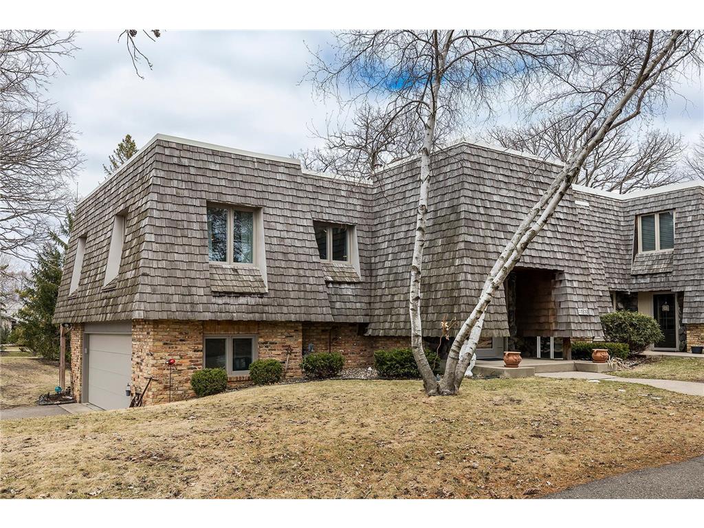 1810 Victoria Road S, Mendota Heights, MN, 55118 | MLS: 6697268 | Edina ...