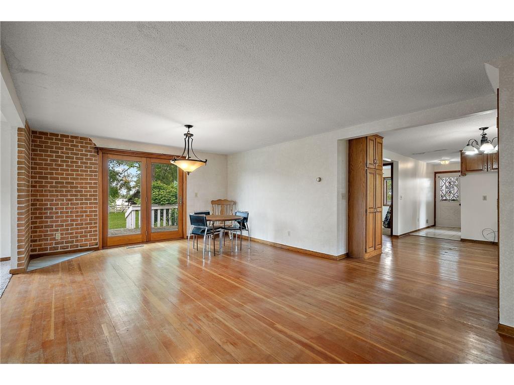 18121 N Diamond Lake Road, Dayton, MN, 55327 | MLS: 6731329 | Edina Realty