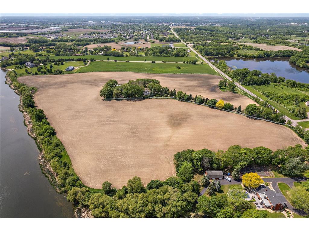 18121 N Diamond Lake Road, Dayton, MN, 55327 | MLS: 6731329 | Edina Realty