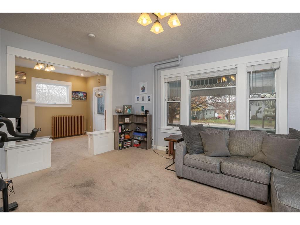 182 Lake Street E, Emmons, MN, 56029 | MLS: 6632174 | Edina Realty