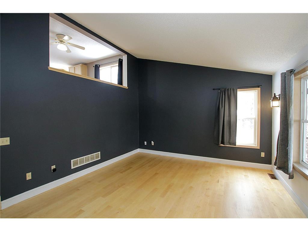 18218 Baldwin Court, Lester Prairie, MN, 55354 | MLS: 6800102 | Edina ...