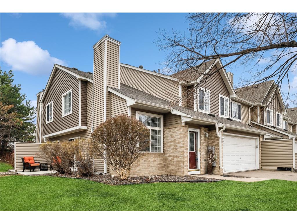 18272 Coneflower Lane, Eden Prairie, MN, 55346 | MLS: 6353846 | Edina ...