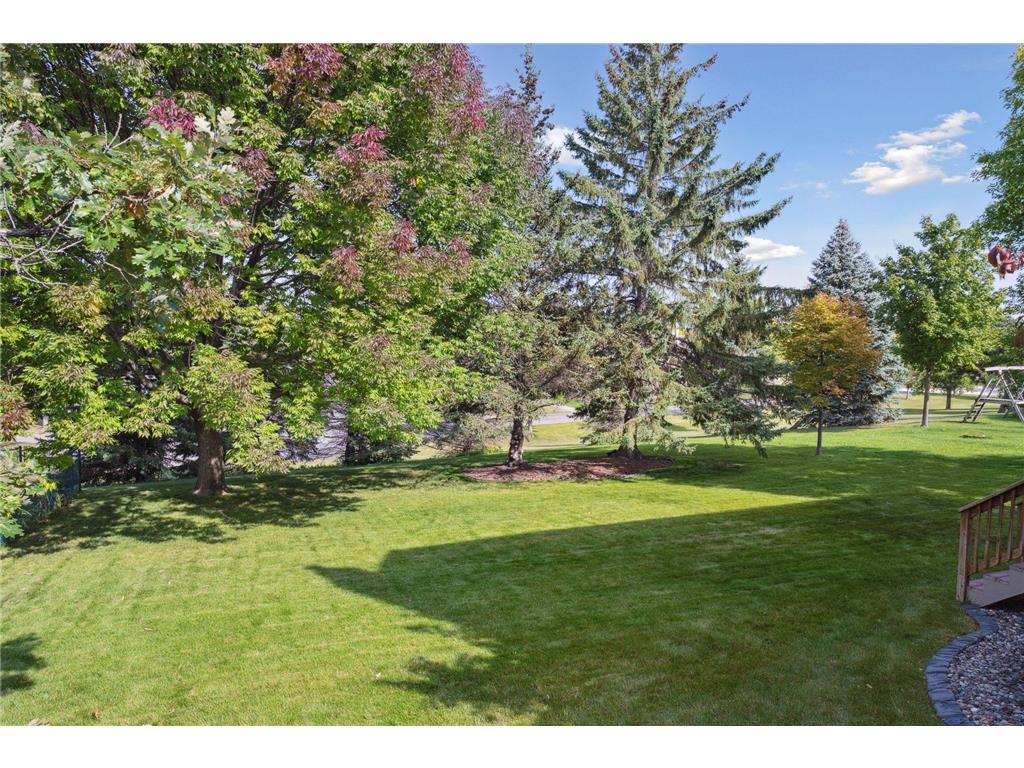 18524 87th Avenue N, Maple Grove, MN, 55311 | MLS: 6425982 | Edina Realty
