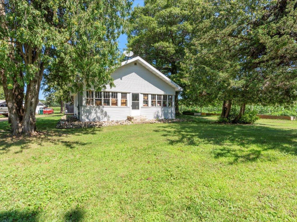 18590 County Road 12, Irondale Twp, MN, 56455 | MLS: 6576980 | Edina Realty