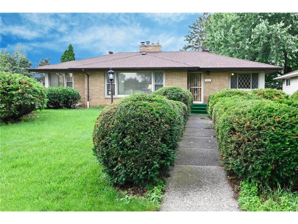 1863 Albert Street N, Falcon Heights, MN, 55113 | MLS: 6588142 | Edina ...