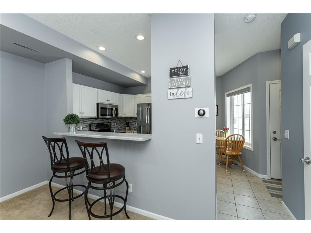 1868 Tiffany Cove Lane SW, Rochester, MN, 55902 | MLS: 6680621 | Edina ...