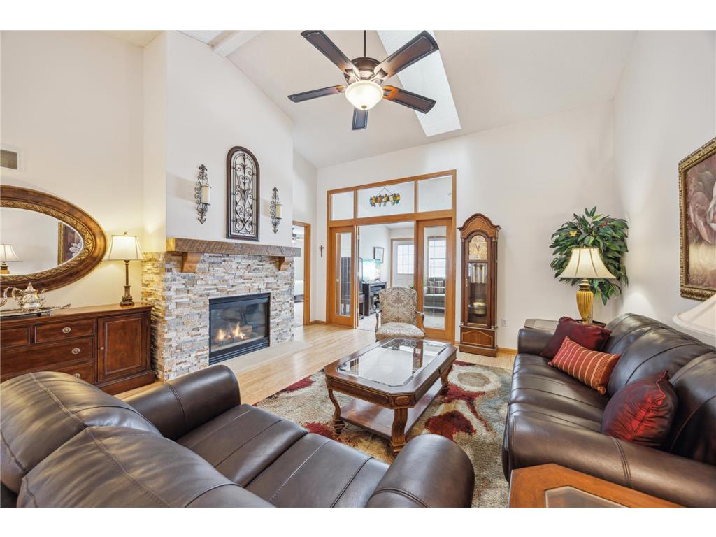 18716 Kalmar Court, Lakeville, MN, 55044 | MLS: 6651717 | Edina Realty