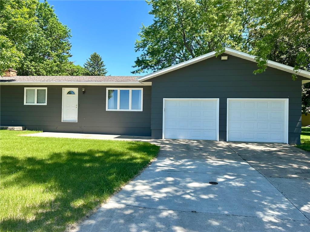 1875 9th Avenue, Windom, MN, 56101 | MLS: 6544613 | Edina Realty
