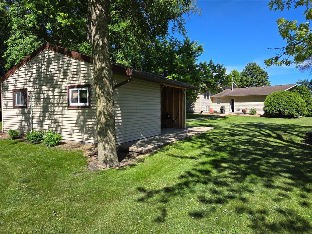 18777 840th Avenue, Glenville, MN, 56036 | MLS: 6550846 | Edina Realty
