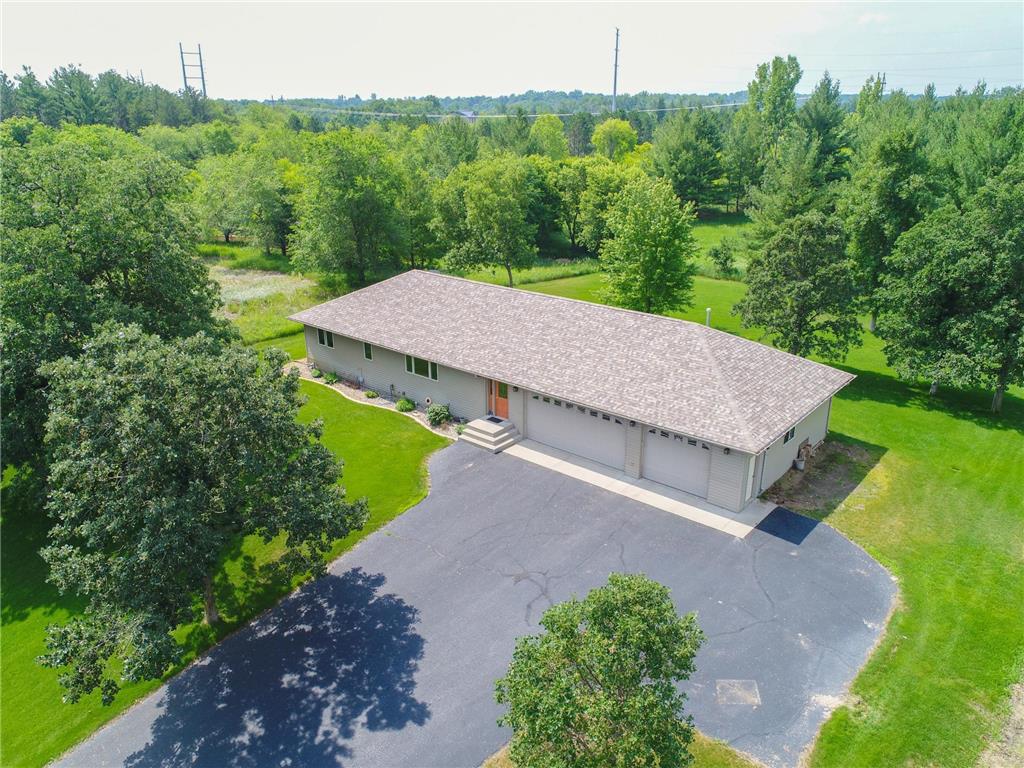 1880 W Latoka Drive SW, Alexandria, MN, 56308 | MLS: 6394880 | Edina Realty