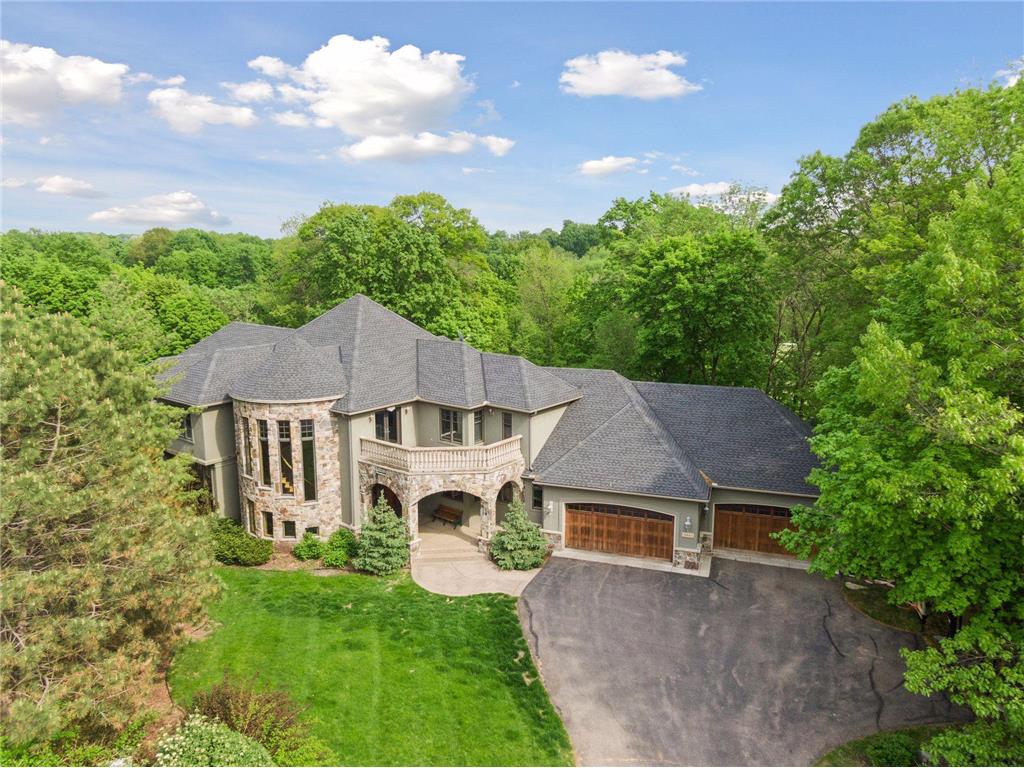 18844 Bearpath Trail, Eden Prairie, MN, 55347 | MLS: 6517833 | Edina Realty