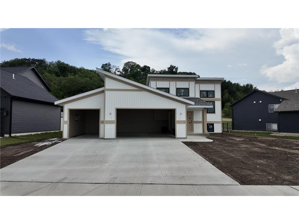 1893 Hadley Hills Drive NE, Rochester, MN, 55906 | MLS: 6760075 | Edina ...