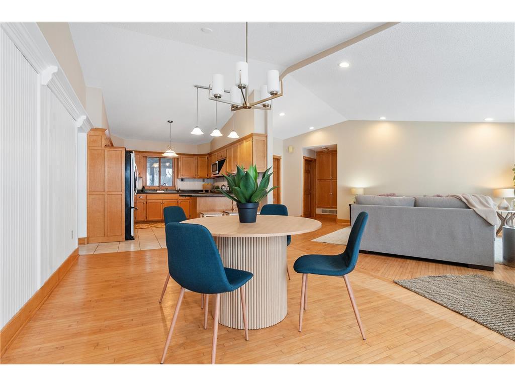 18958 N Ridge Drive, Long Beach, MN, 56334 | MLS: 7005954 | Edina Realty
