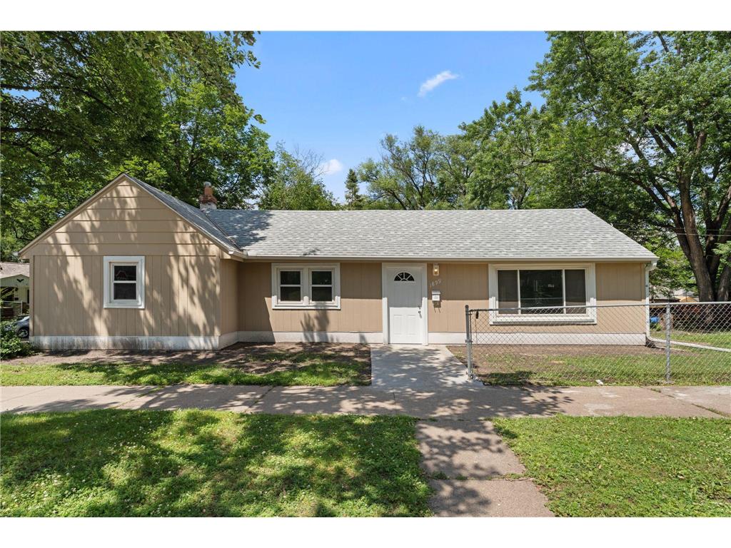 1899 Cottage Avenue E, Saint Paul, MN, 55119 | MLS: 6700816 | Edina Realty