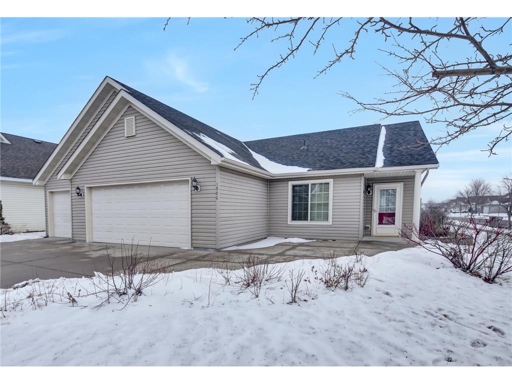 1906 W Oakes Drive, Saint Cloud, MN, 56303 | MLS: 6481095 | Edina Realty